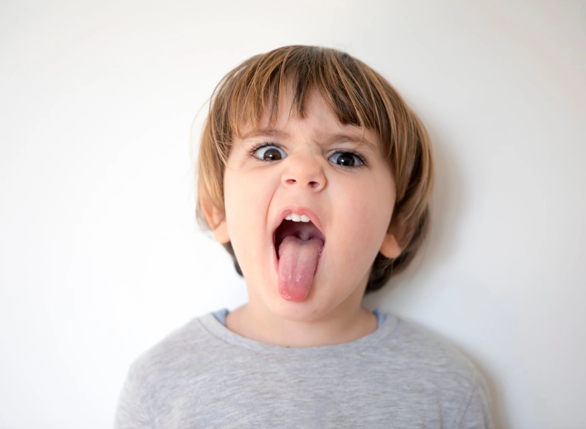 Anchiloglosie sau fren lingual scurt. Ce este și ce avem de făcut ...